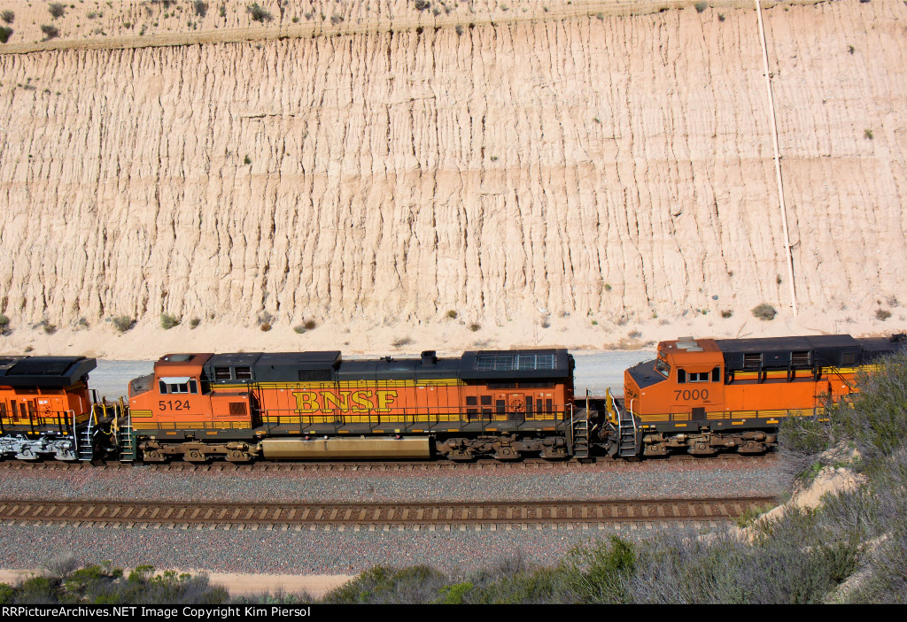 BNSF 5124